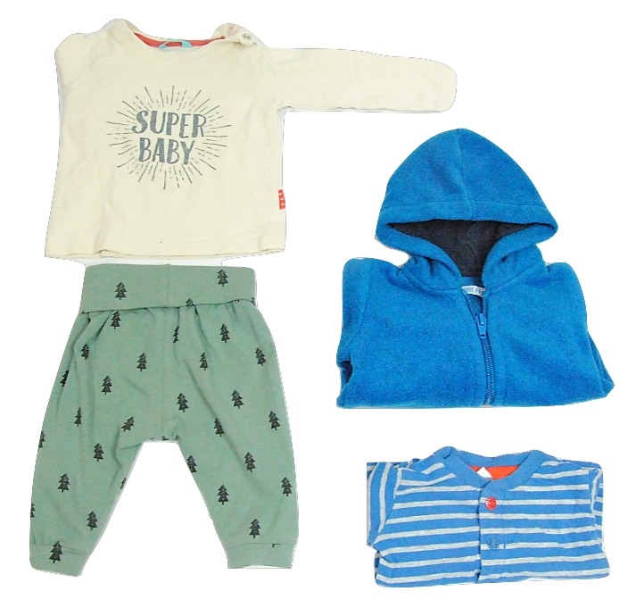 Aangekleed staat netjes :: Mic Mac Minuscule